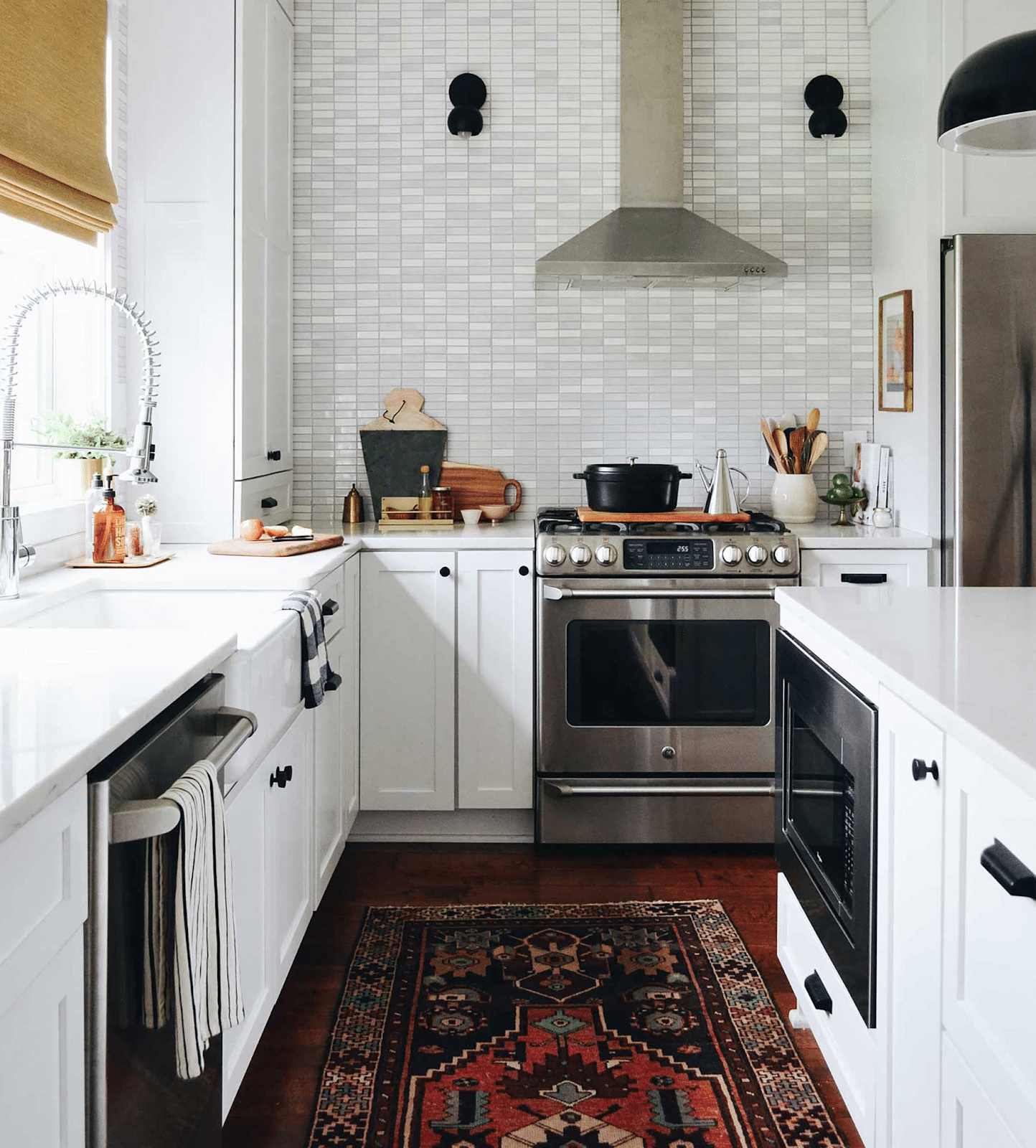 Subway Tile: Stacked or Staggered? - Gainz Construction LLC
